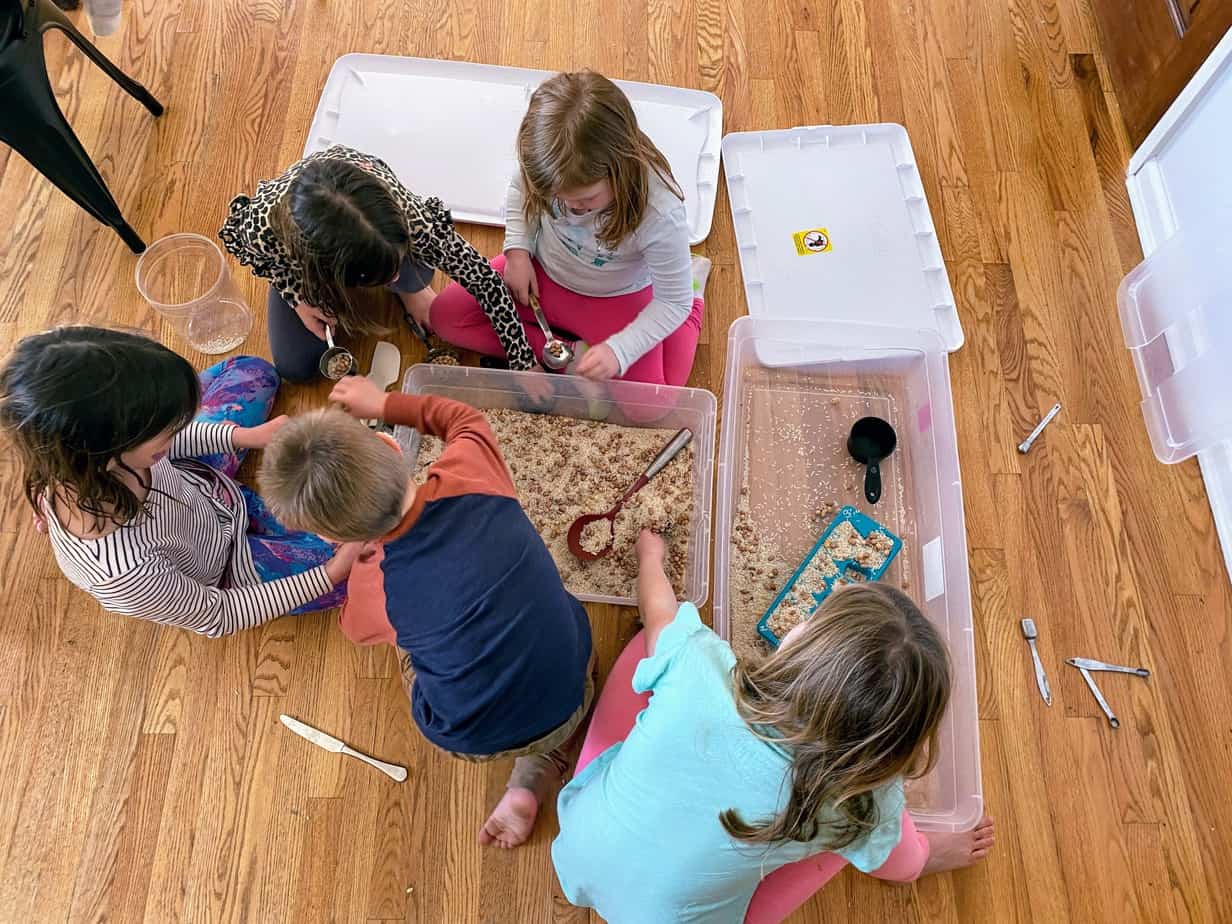 41 Fun & Easy Fall Activities for Toddlers and Preschoolers